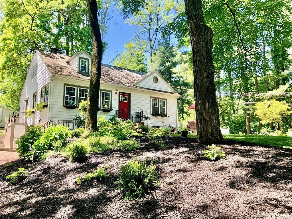 32 Spring Road, Poughkeepsie, NY 12601 | Zillow