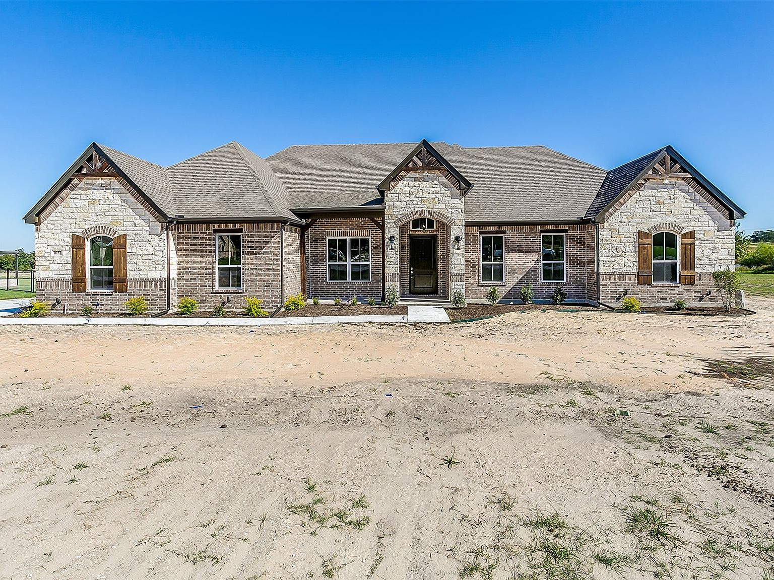 2300 Erwin Rd, Weatherford, TX 76087 | Zillow