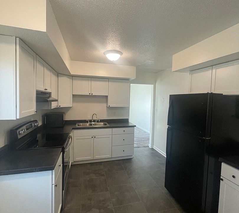 110-112 Sanders Ct - 110-112 Sanders Ct Lebanon IN | Zillow