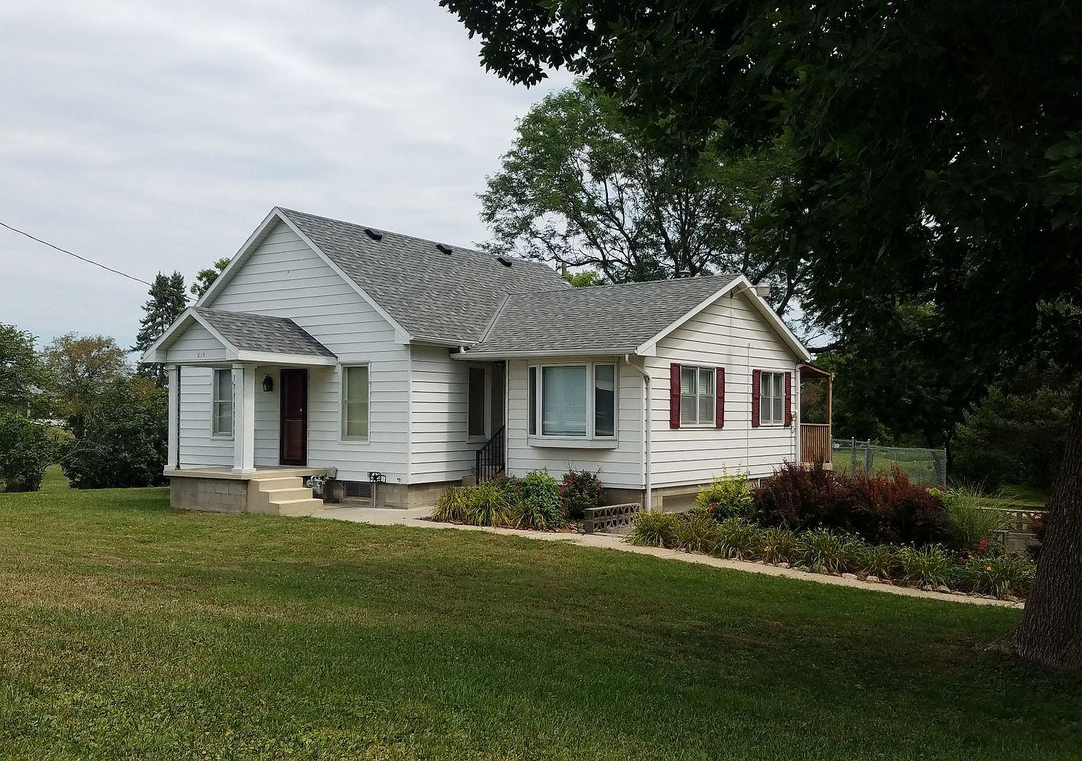 619 Main St, Silver City, IA 51571 | Zillow