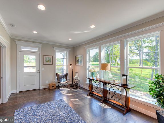 34 Fairview Dr, Mineral, VA 23117 | MLS #VALA2002852 | Zillow