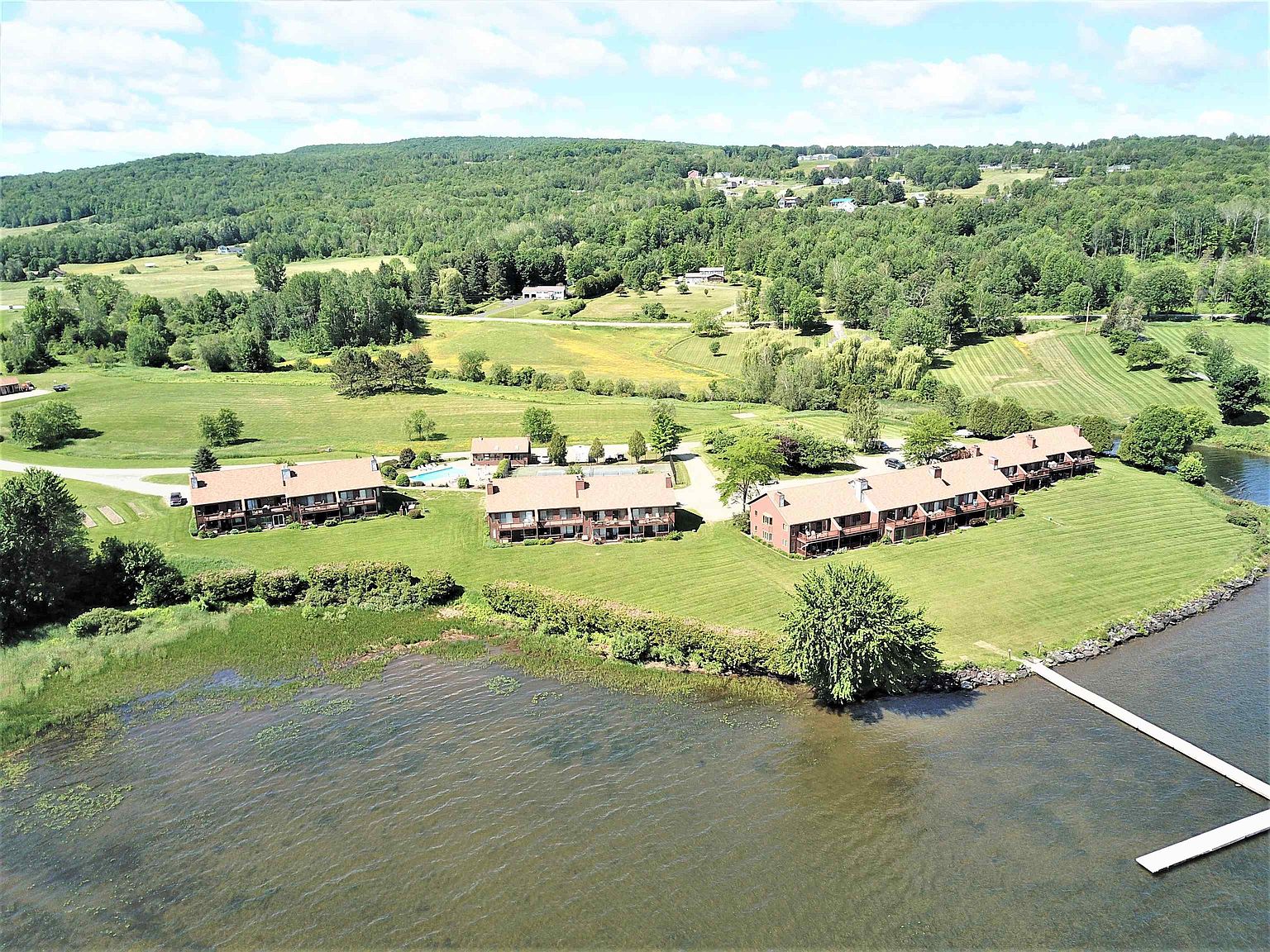 399 Holbrook Bay Commons UNIT C27, Newport Center, VT 05857 | Zillow