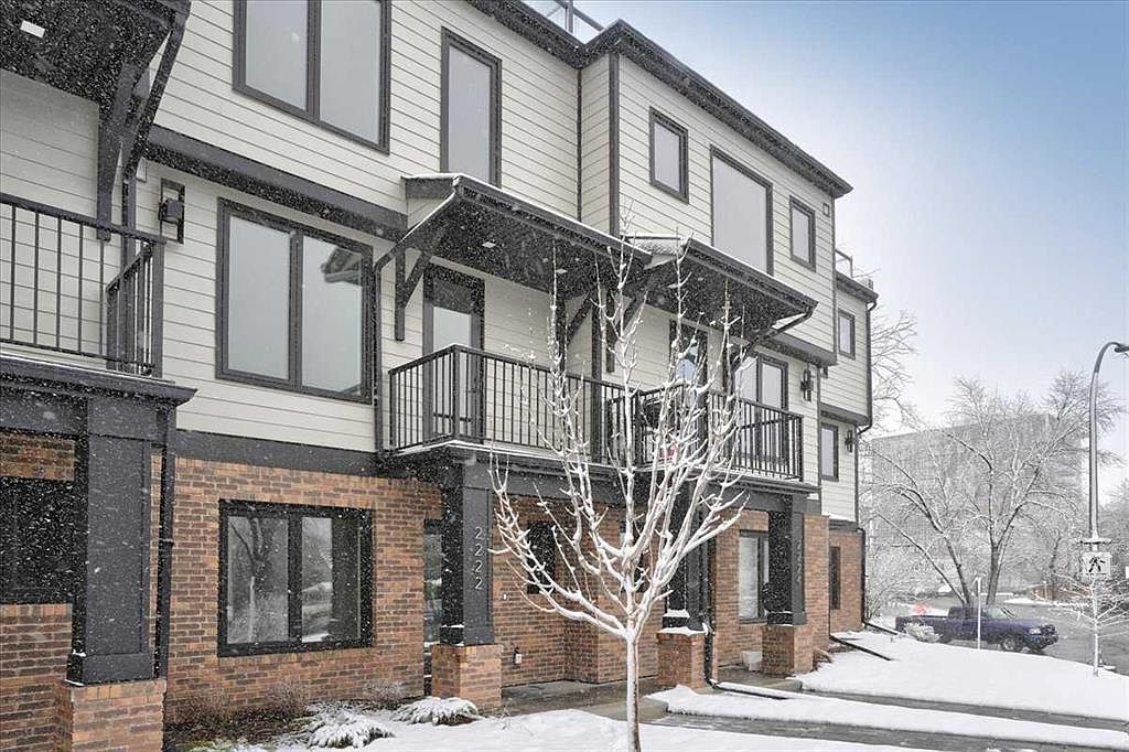 2222 W 5th St SW, Calgary, AB T2S 2C5 | MLS #A2135271 | Zillow