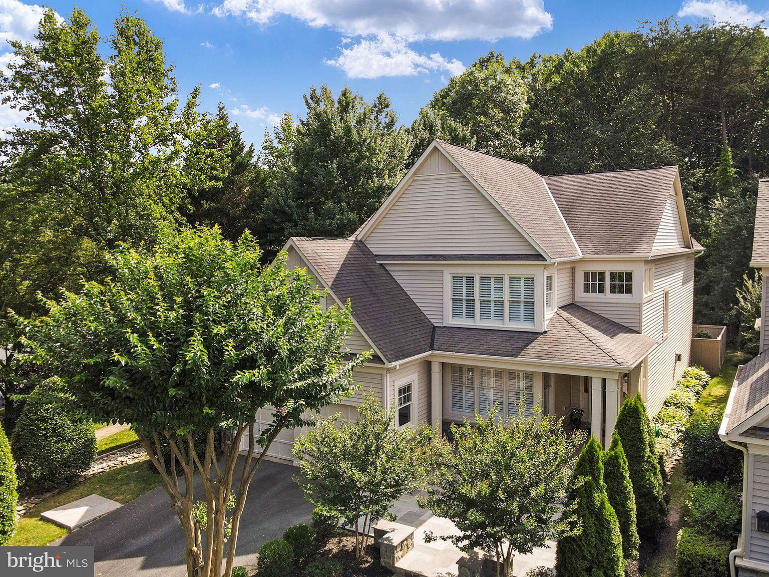 1314 Red Hawk Cir, Reston, VA 20194 | MLS #VAFX2139076 | Zillow