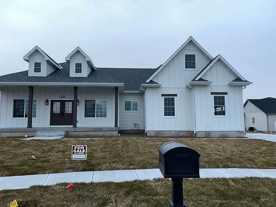 3205 Frahm Ln, Hastings, NE 68901 | Zillow