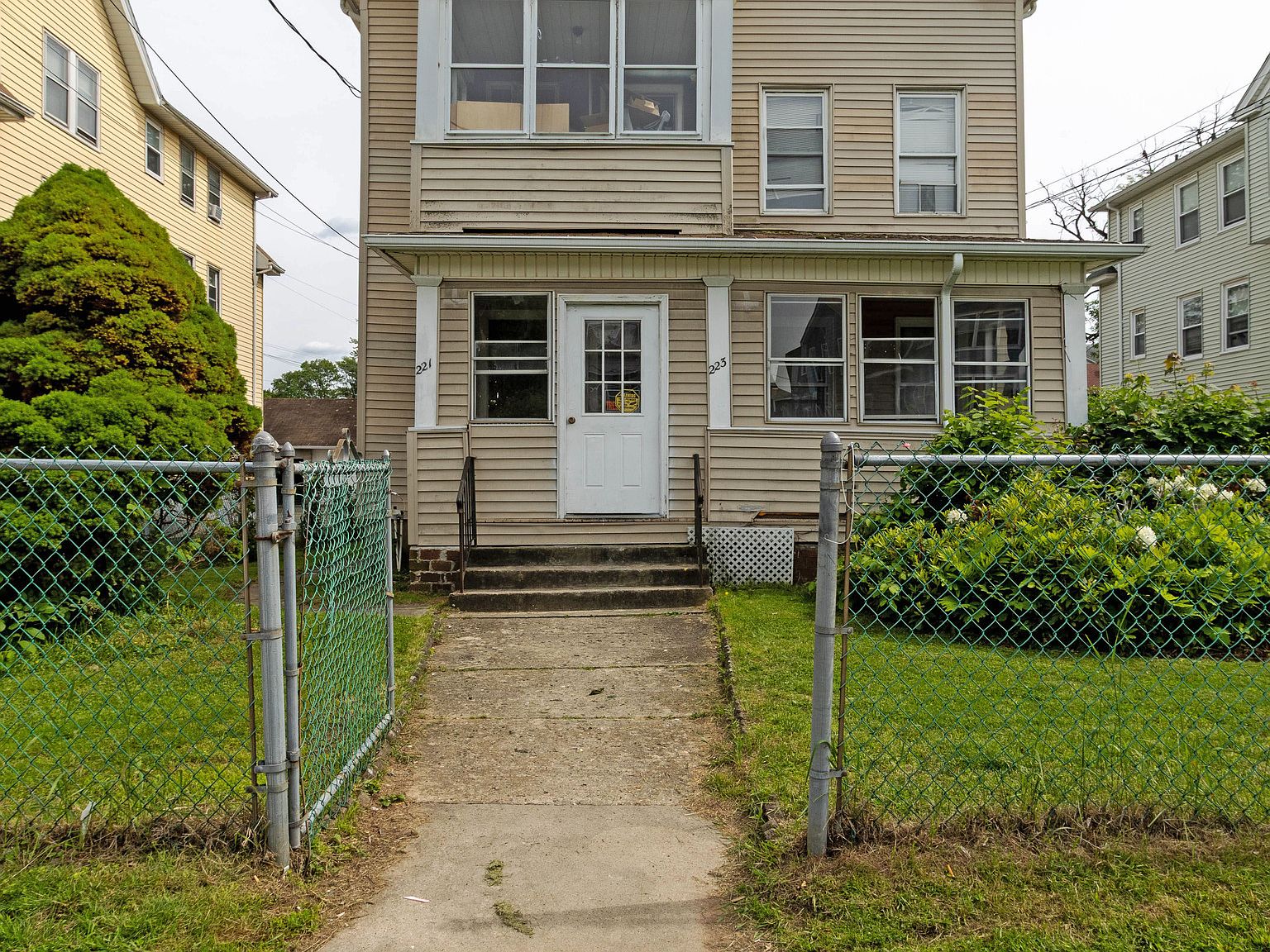 221 White Street, Hartford, CT 06114 | Zillow