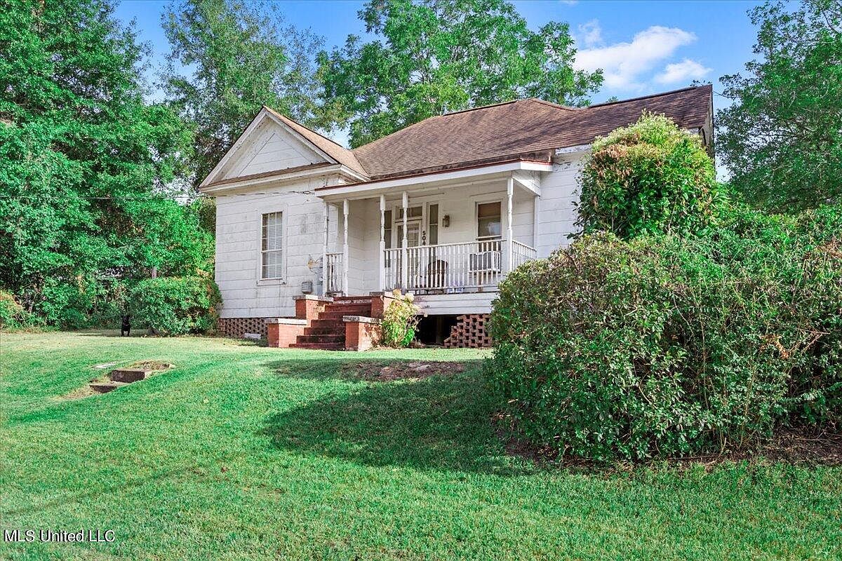504 College Ave E, Wiggins, MS 39577 | MLS #4057548 | Zillow