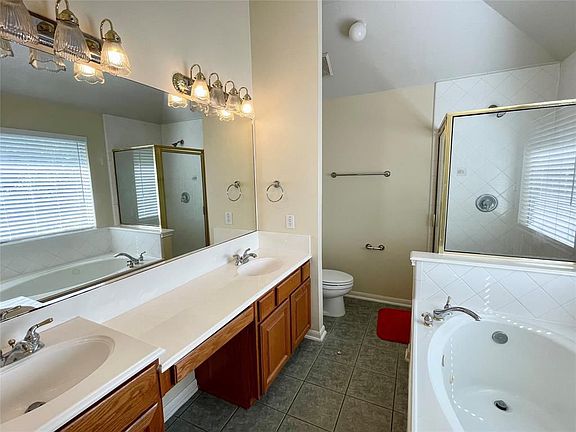 3651 Royal Royce Dr, Houston, TX 77042 | Zillow