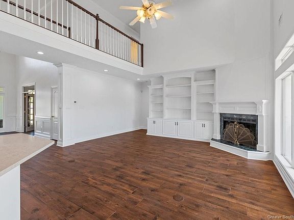 1057 Laura Cir, Sulphur, LA 70663 | MLS #SWL22008551 | Zillow
