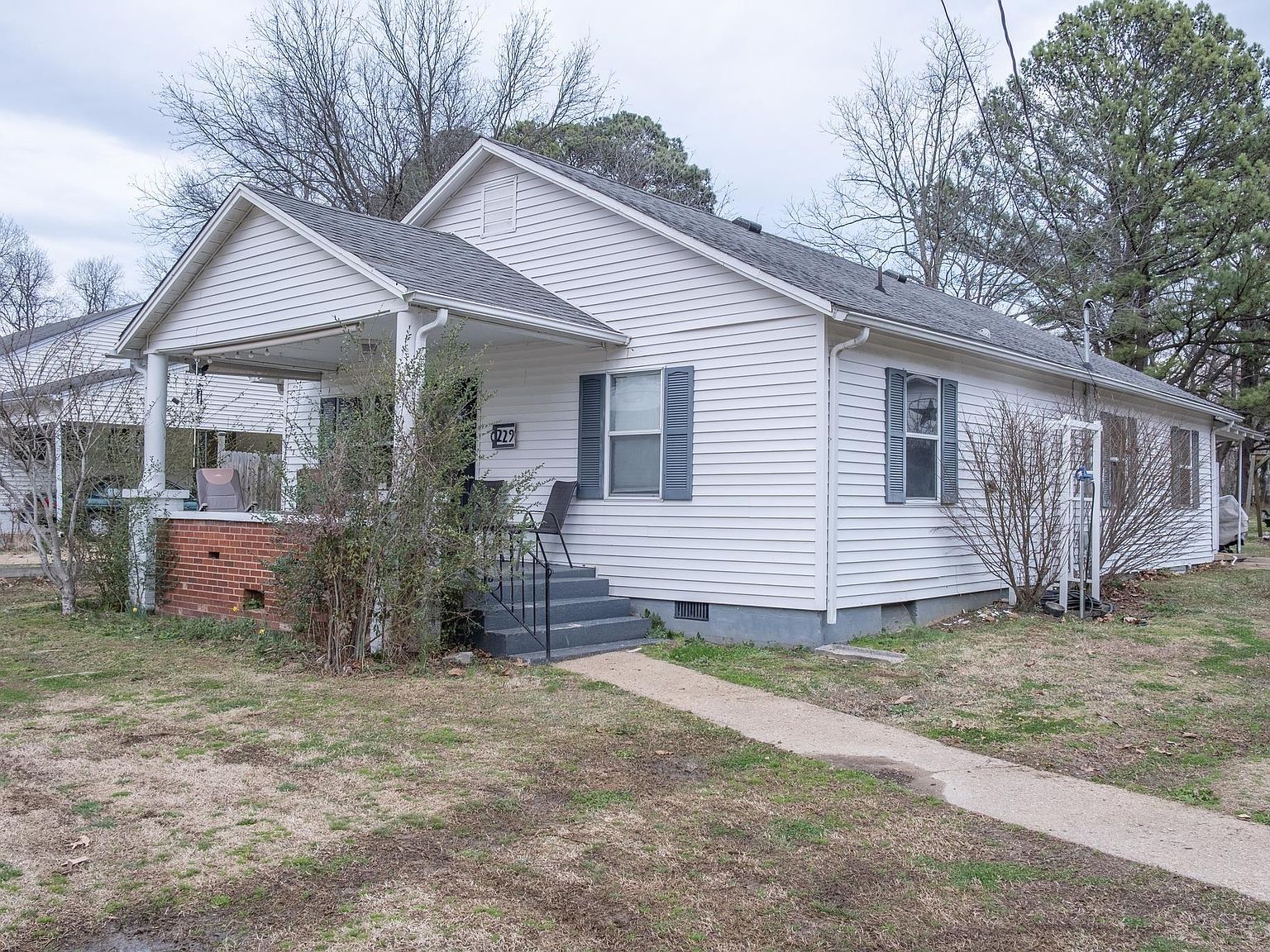 229 S Durham Ave, Sharon, TN 38255 | Zillow