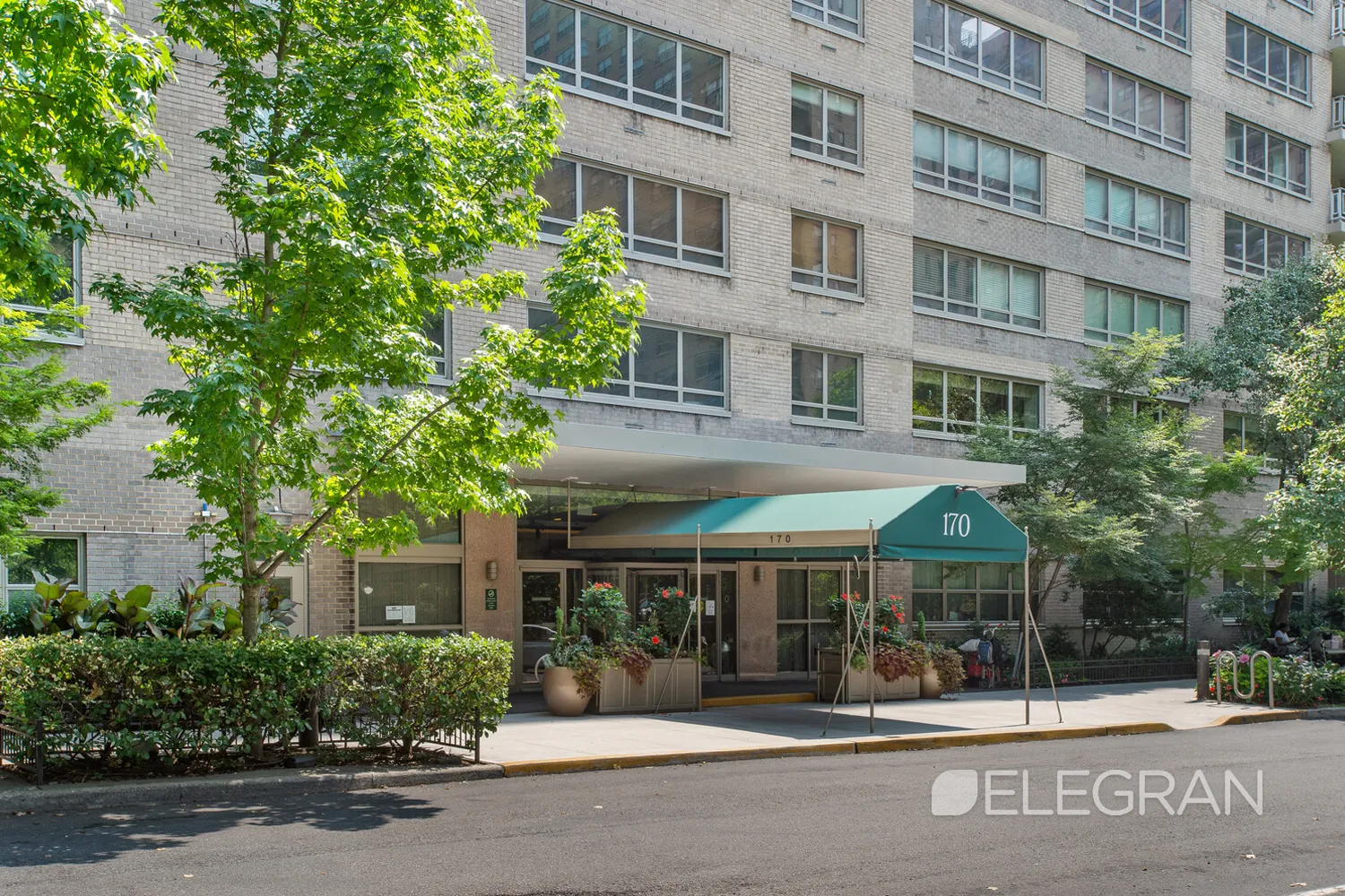 170 West End Avenue #9J in Lincoln Square, Manhattan | StreetEasy