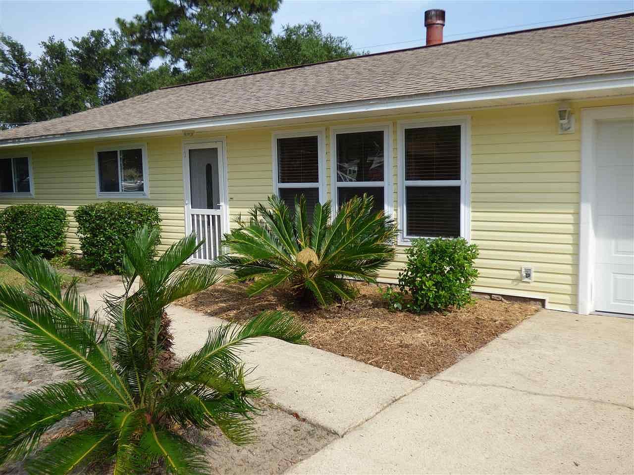 2988 Ranchette Sq, Gulf Breeze, FL 32563 | Zillow