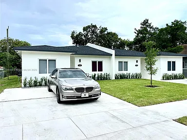 1234 NW 102nd St Miami FL | Zillow