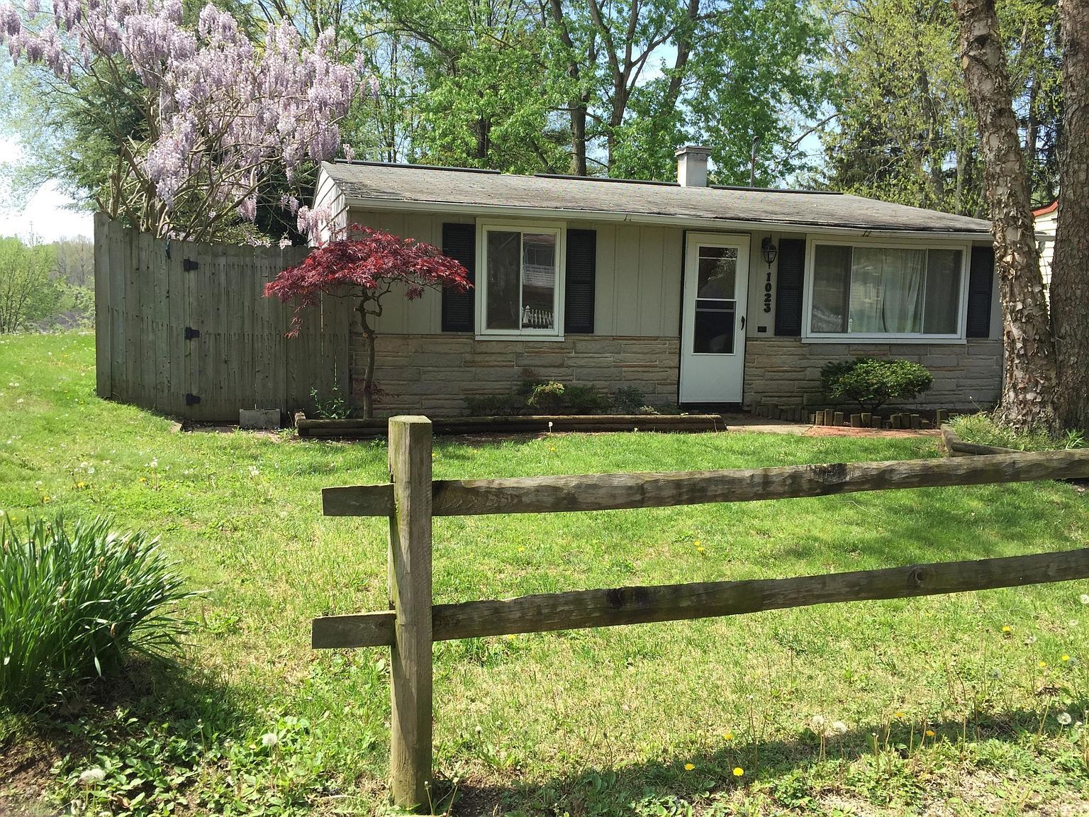 1023 E Henry St, Wooster, OH 44691 | Zillow