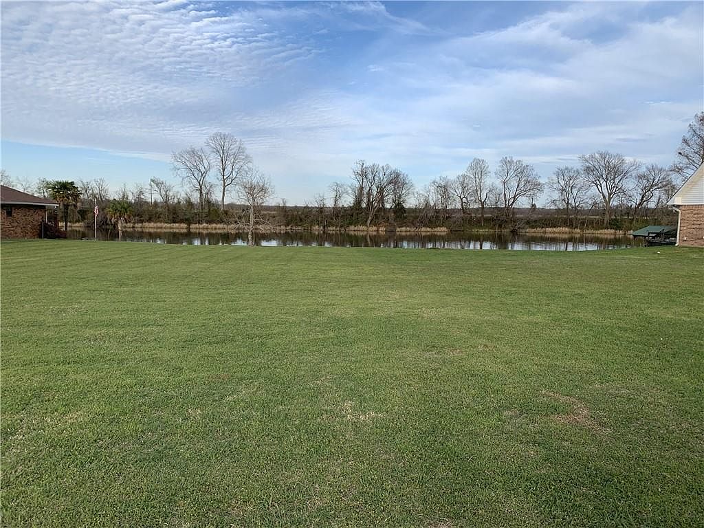314 Riverview Dr #27, Natchez, LA 71456 | Zillow