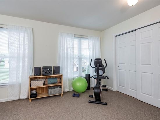 32 Edgemere Dr, Kendall Park, NJ 08824 | Zillow