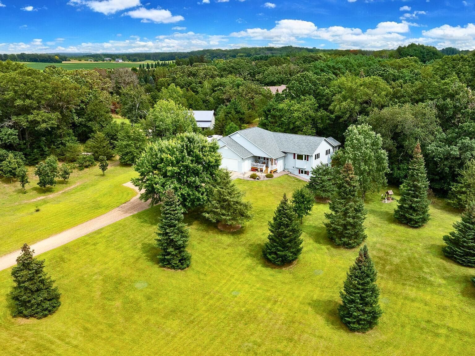 2163 59th St, Somerset, WI 54025 | MLS #6590918 | Zillow