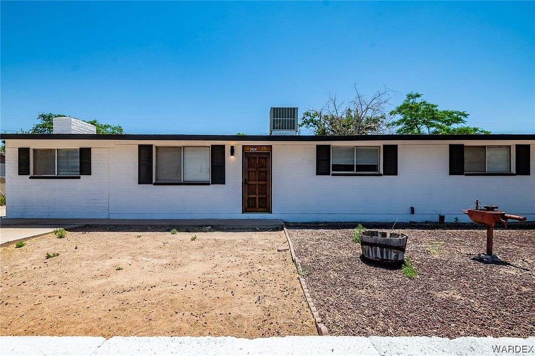 2024 Motor Ave, Kingman, AZ 86401 | MLS #002761 | Zillow