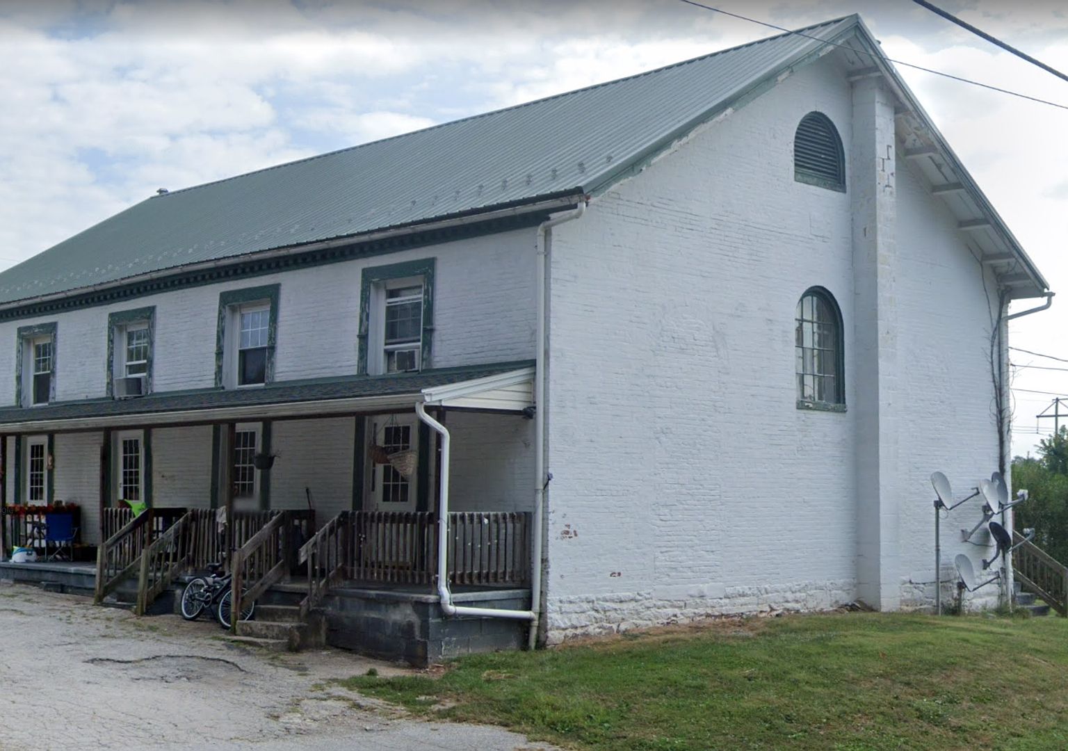 1099B Irishtown Rd, New Oxford, PA 17350 | Zillow