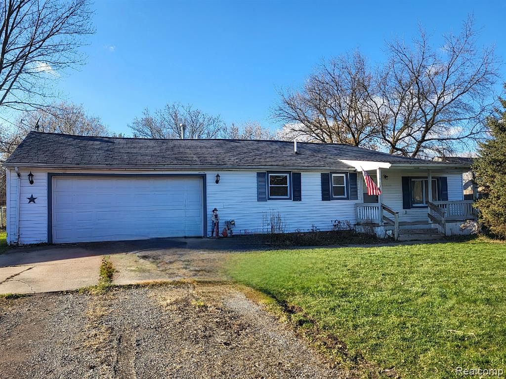 7436 Rory St, Grand Blanc, MI 48439 | MLS #20230102382 | Zillow