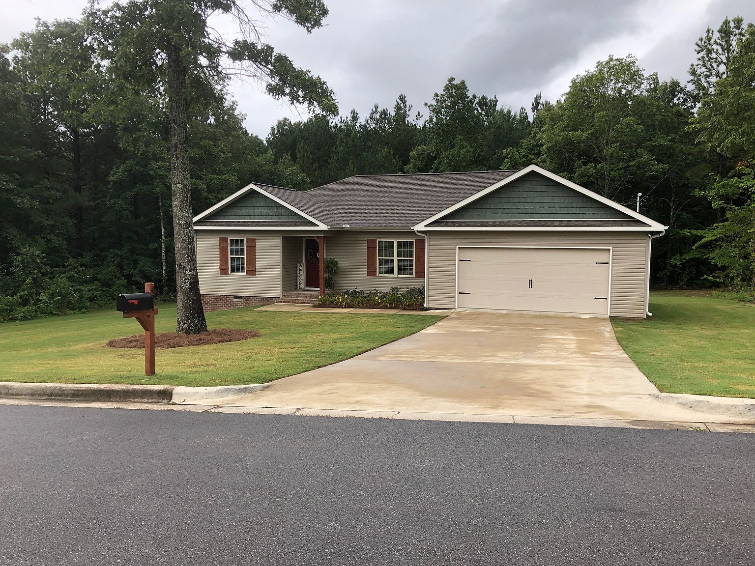 424 Covington Ridge Dr, Jacksonville, AL 36265 | Zillow