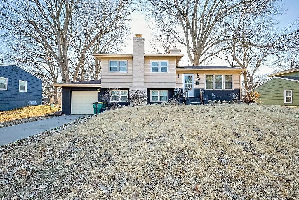 7308 Melrose Ln, Shawnee, KS 66203 | Zillow