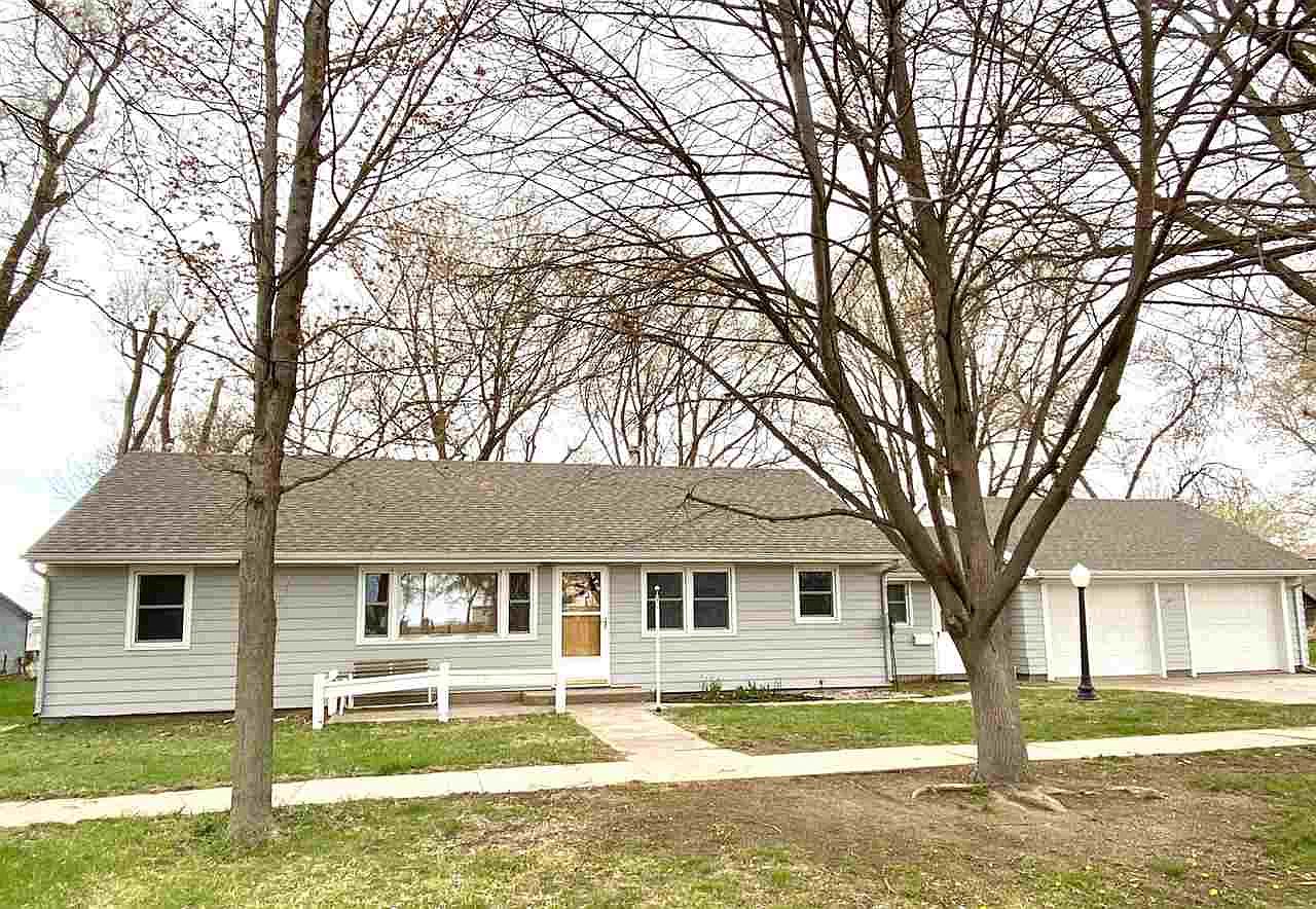 440 S Inland Ave, Upland, NE 68981 | Zillow