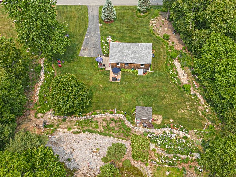 10 Martin Dr, Assonet, MA 02702 | MLS #73124261 | Zillow