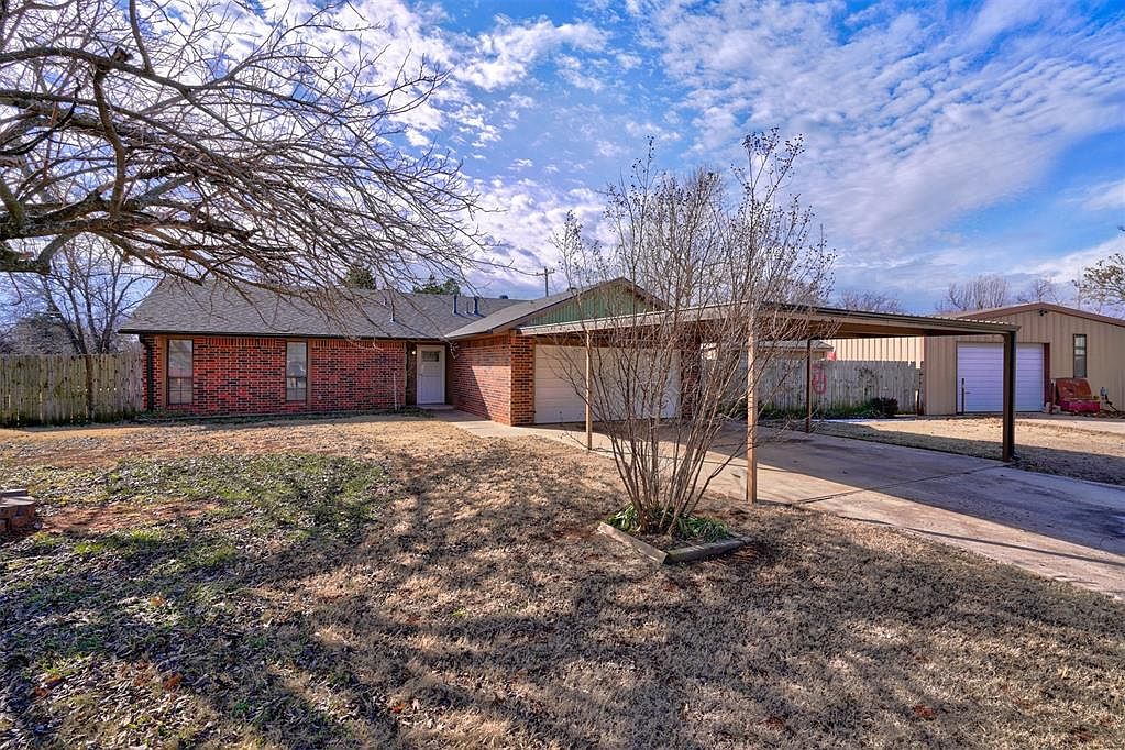 800 Condor Ct, Noble, OK 73068 | Zillow