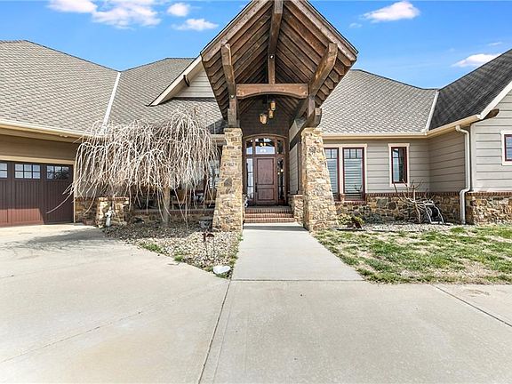 24066 Wolcott Rd, Kansas City, KS 66109 | Zillow