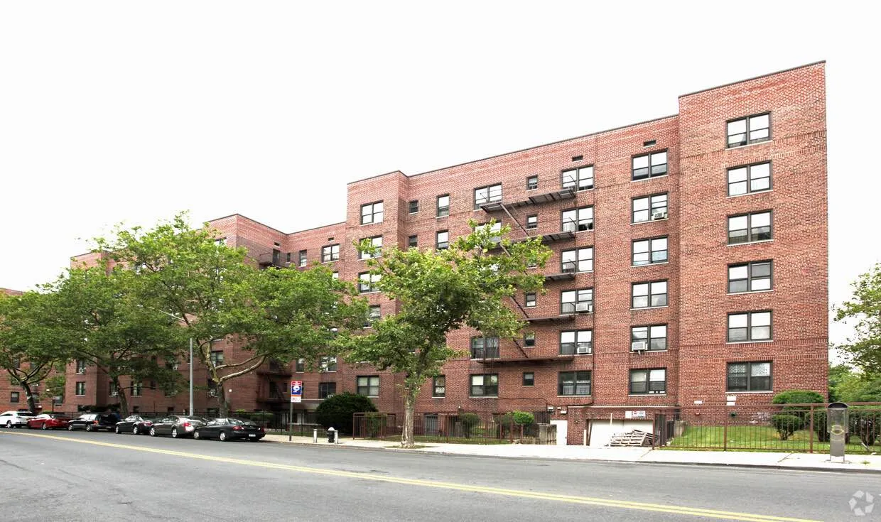 558 Albany Avenue #2N in Wingate, Brooklyn | StreetEasy
