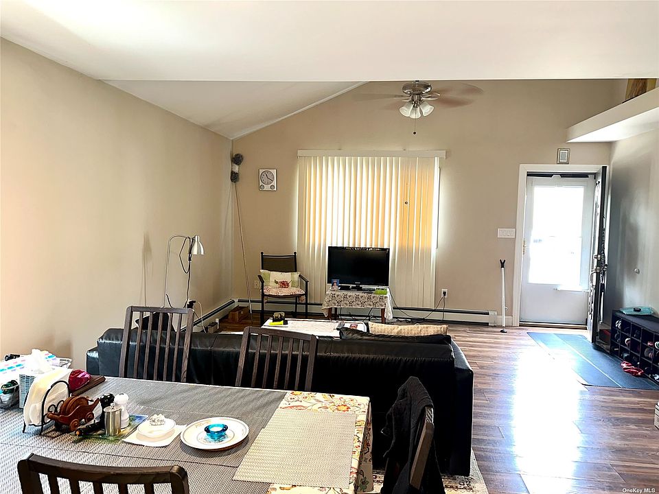 77 Panamoka Trail, Ridge, NY 11961 | MLS #3468547 | Zillow