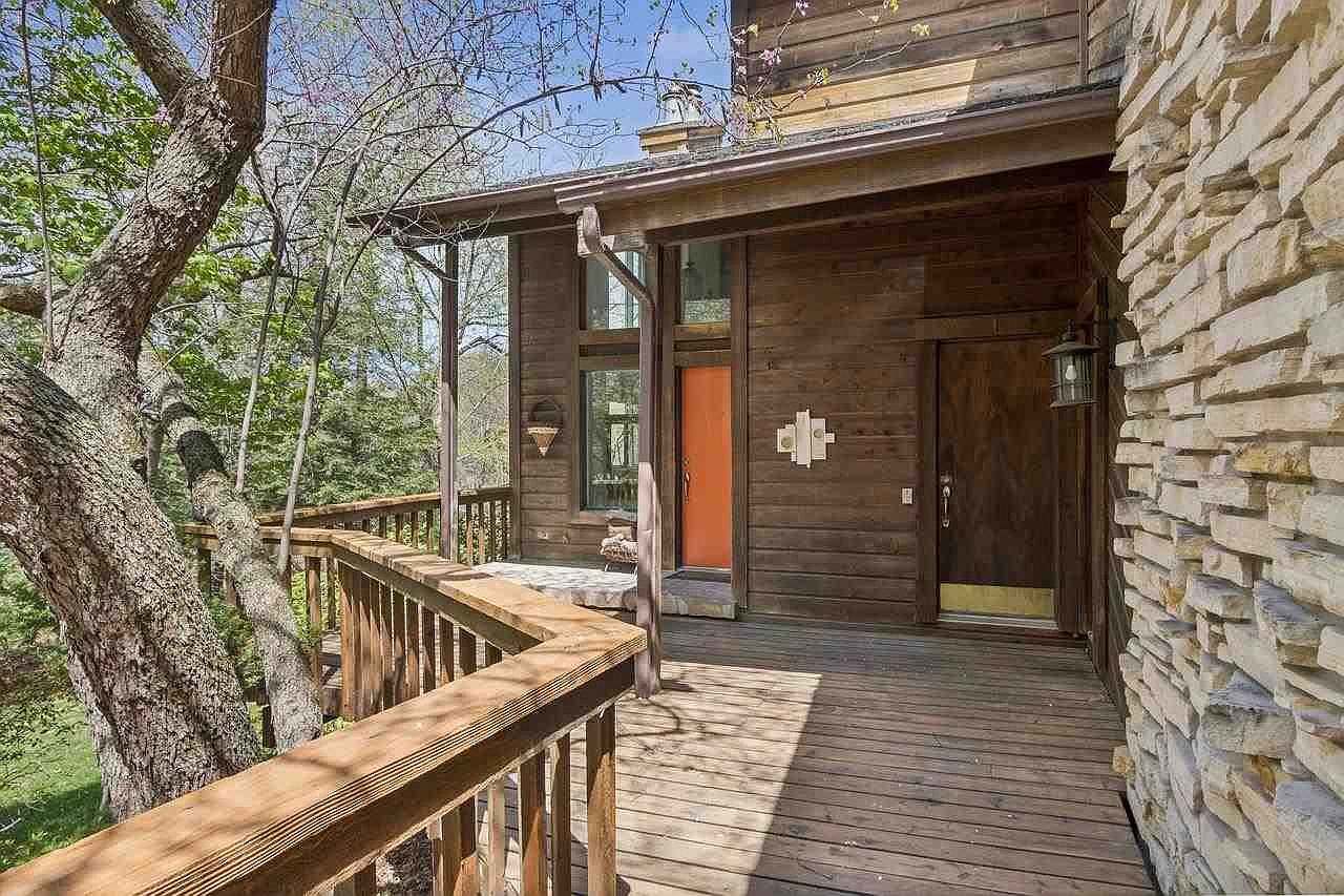 1 Pendale Ter NE, Iowa City, IA 52240 | Zillow