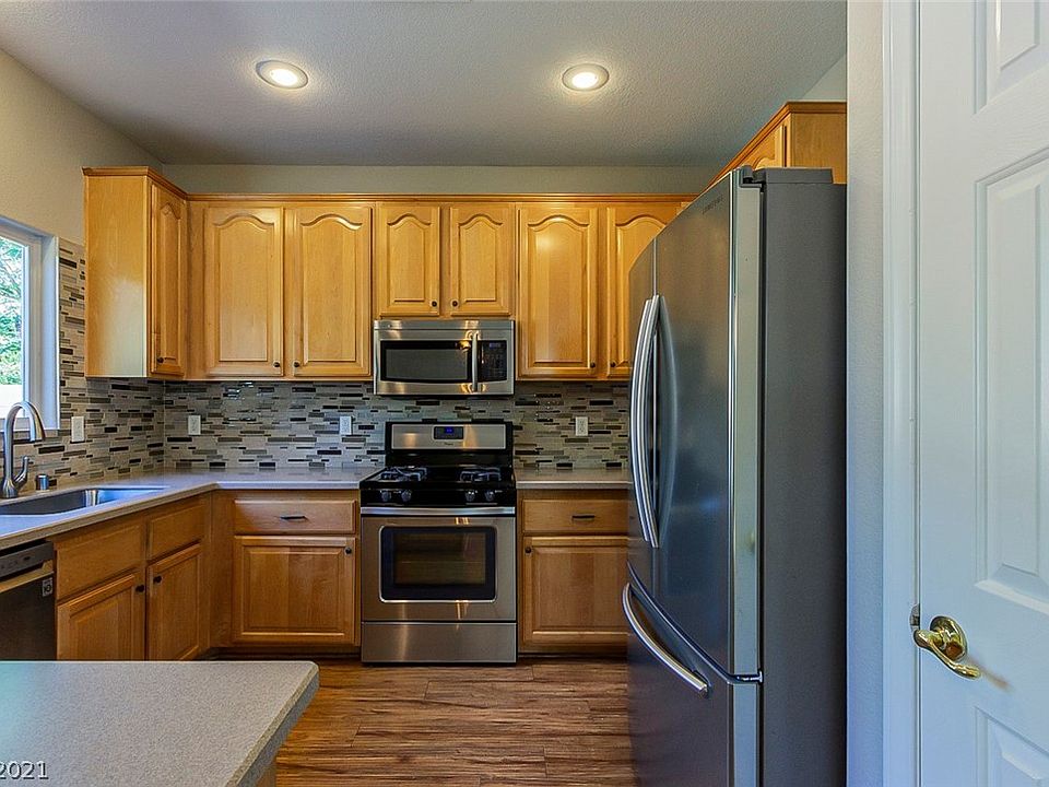 10592 Calico Pines Ave, Las Vegas, NV 89135 | Zillow