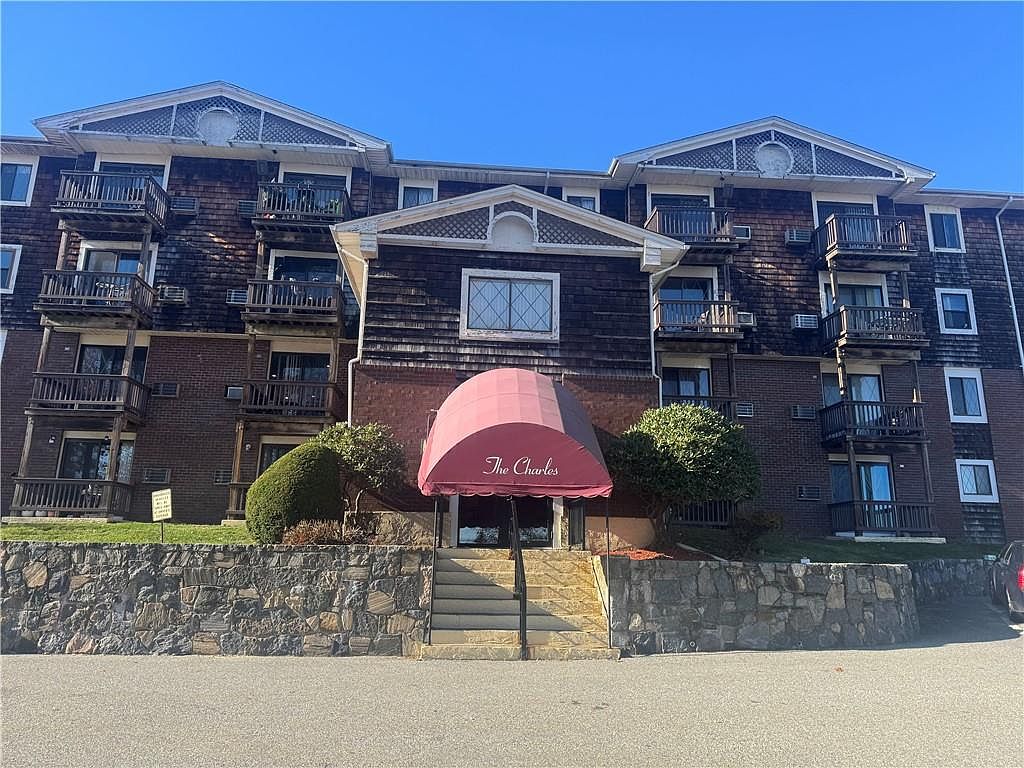 1190 Charles St #12, Lincoln, RI 02865 | Zillow