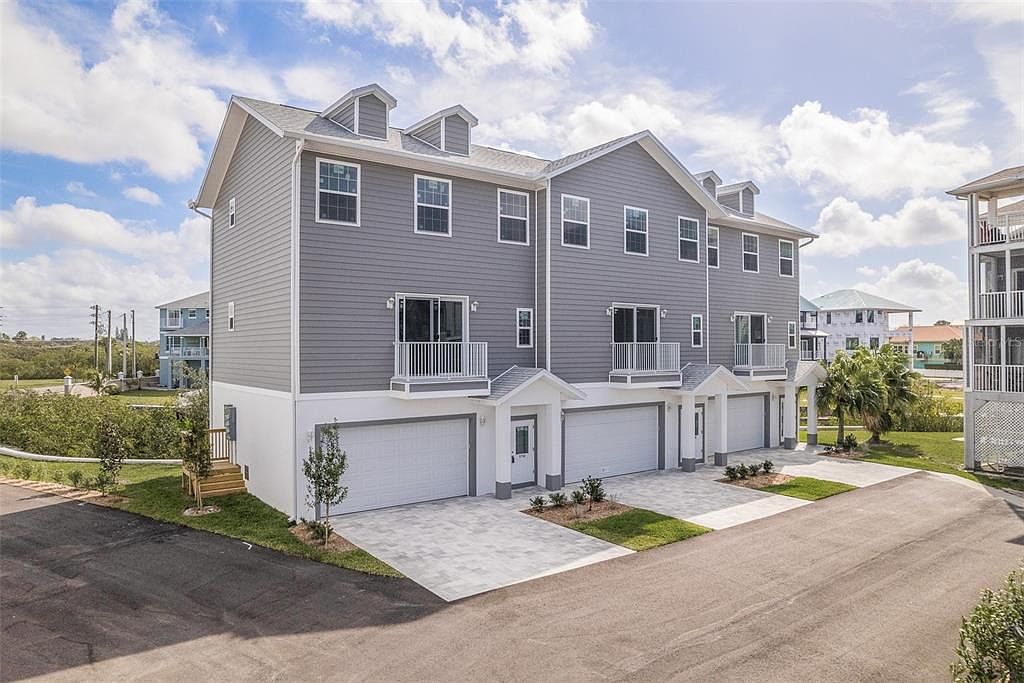 5728 Biscayne Ct #1, New Pt Richey, FL 34652 | MLS #U8191268 | Zillow