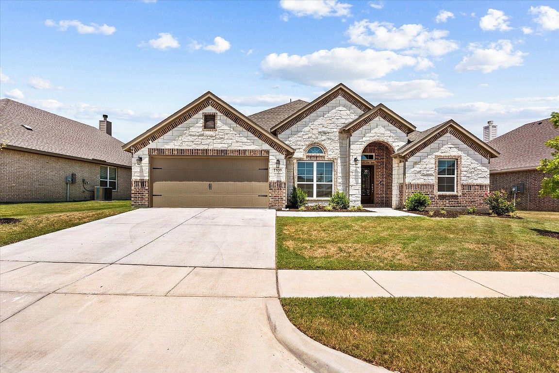 1509 Sidewinder Trl, Weatherford, TX 76087 | Zillow