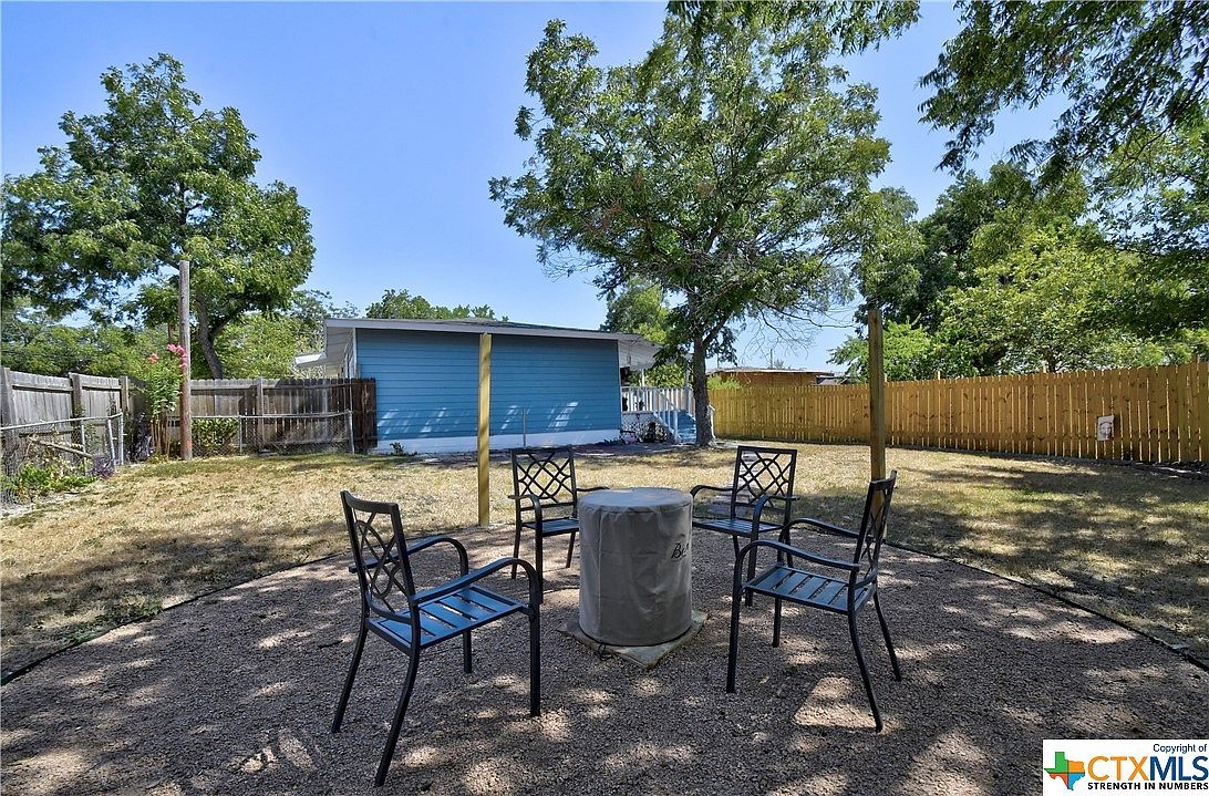 393 Perryman St, New Braunfels, TX 78130 | MLS #523679 | Zillow