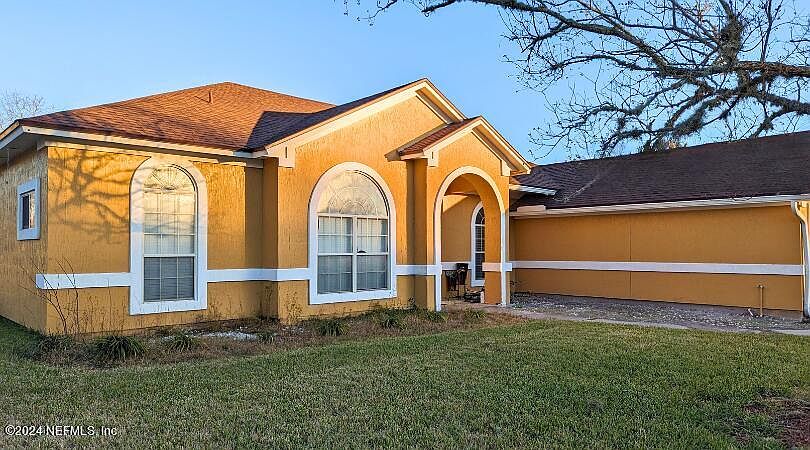 10857 LYDIA ESTATES Drive, Jacksonville, FL 32218 | Zillow