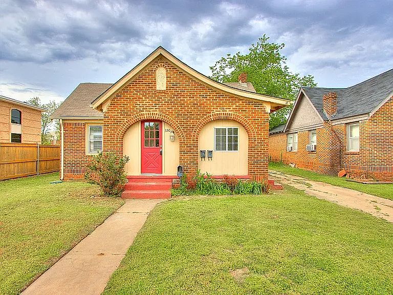 320 Wayne Ave, Edmond, OK 73034 | Zillow