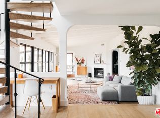 3646 Sunswept Dr, Studio City, CA 91604 | Zillow