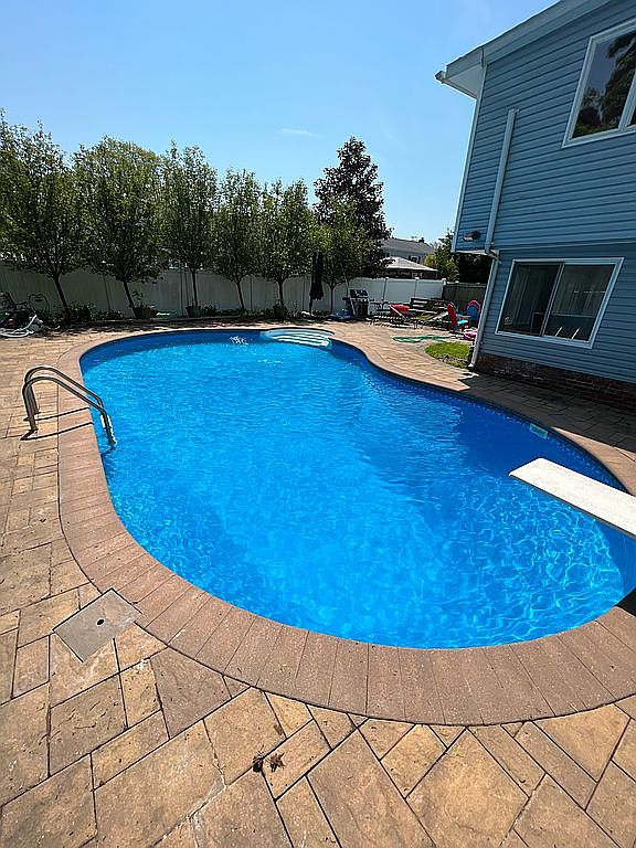 155 Edgewater Ave, Bayport, NY 11705 | Zillow