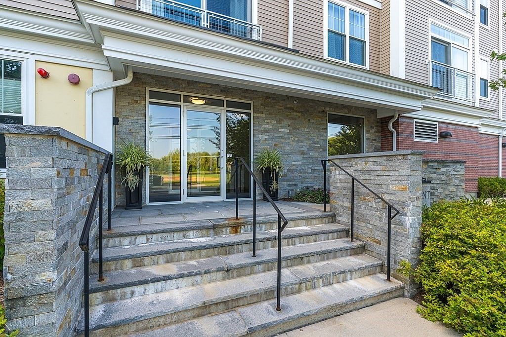 130 Tremont St #307, Melrose, MA 02176 | Zillow