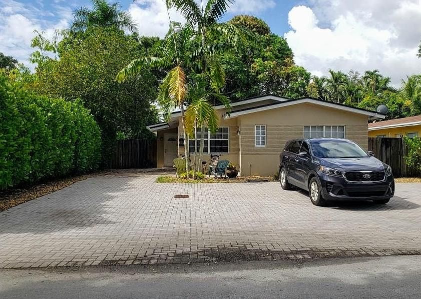 1312 SW 9th St, Fort Lauderdale, FL 33312 | Zillow