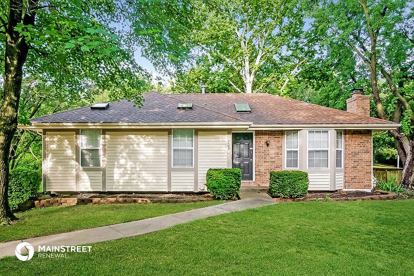 7122 N Rhode Ave, Kansas City, MO 64152 | Zillow