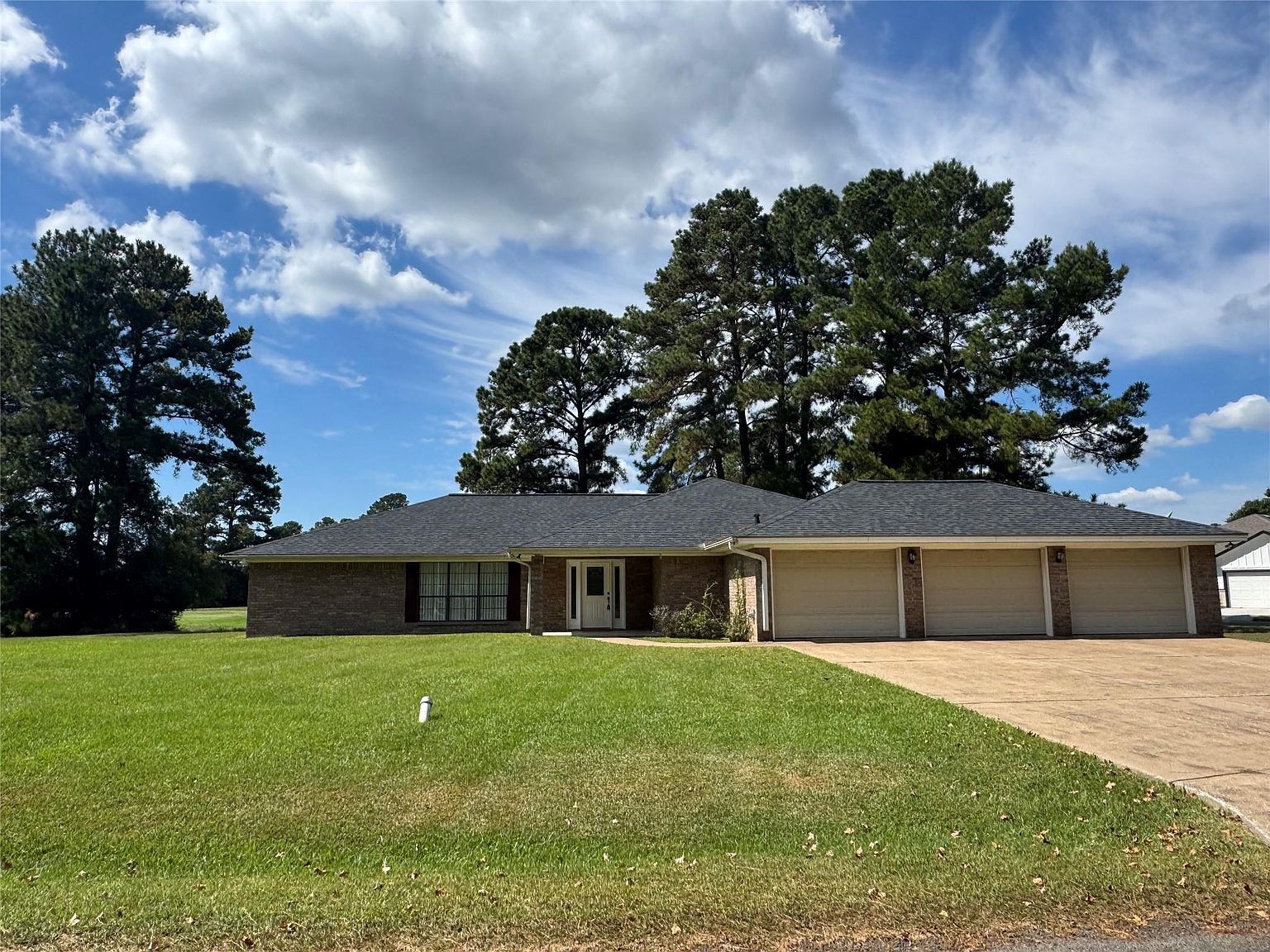 20 Shallow Spgs, Trinity, TX 75862 | MLS #70453621 | Zillow
