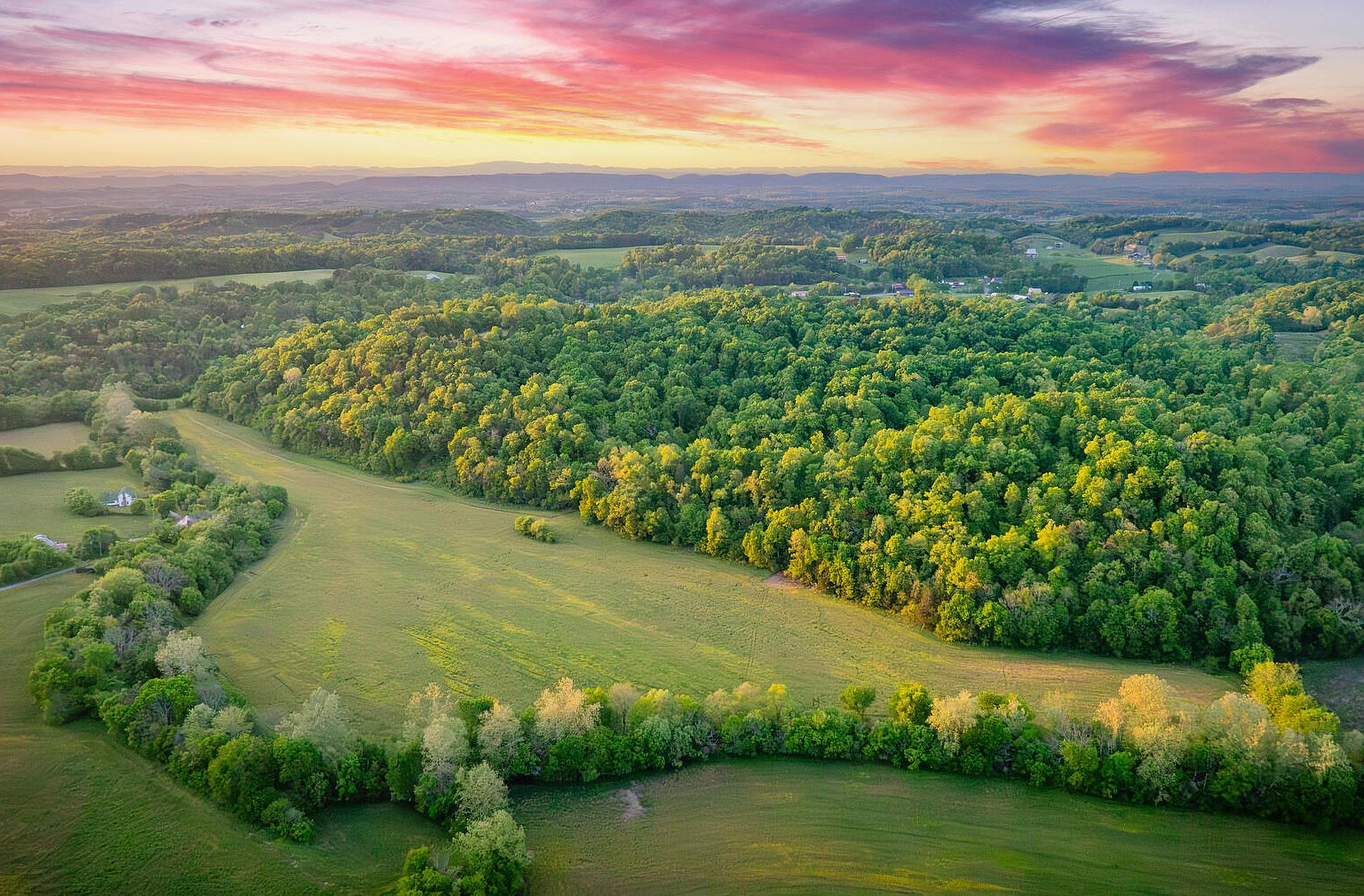 4045 S Mohawk Rd, Midway, TN 37809 | MLS #9965586 | Zillow