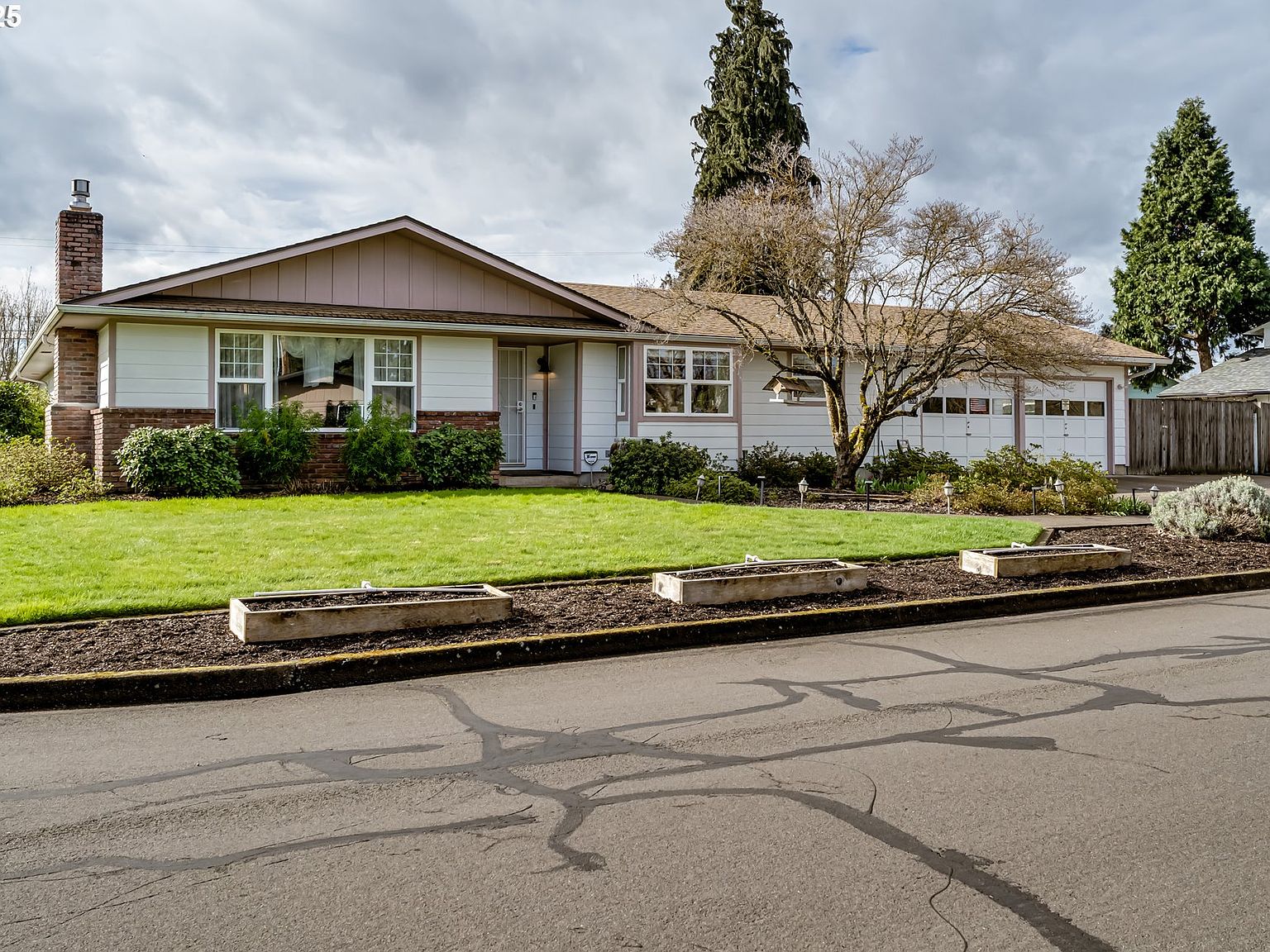 1595 Rambling Dr, Springfield, OR 97477 | Zillow