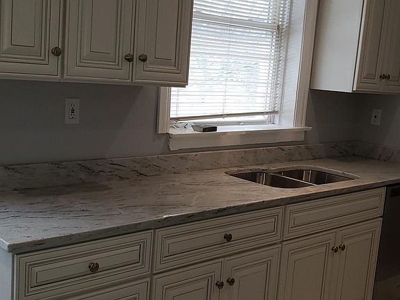 4869 N Hermitage Ave APT 2N, Chicago, IL 60640 | Zillow