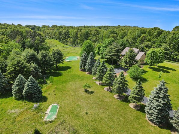 Three Rivers MI Real Estate - Three Rivers MI Homes For Sale | Zillow